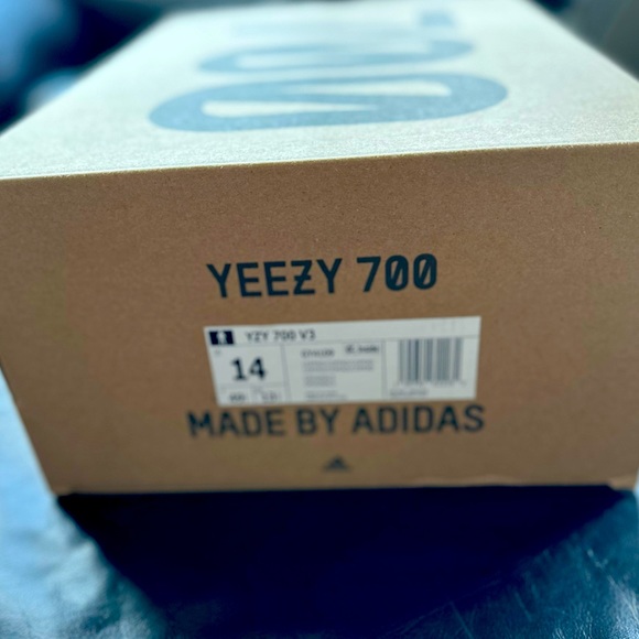 Yeezy | Shoes | Yeezy 70 V3 Copper Fade Brand New With Box And Tags ...